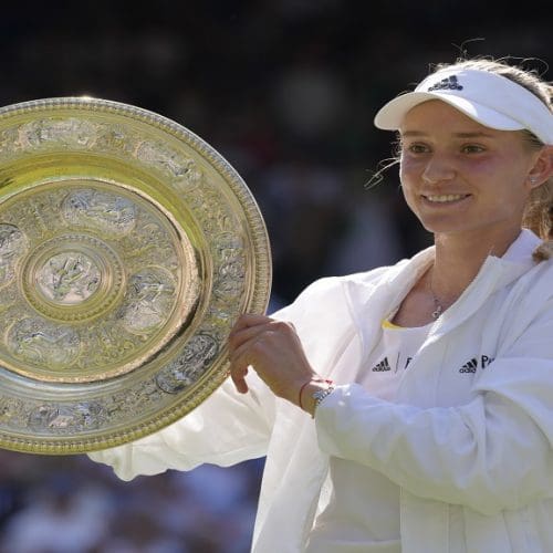 Elena Rybakina wins Wimbledon women’s final for 1st Slam | Loop Jamaica ...
