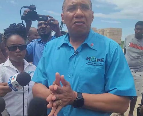 PM meets with residents a day after houses demolished in Bernard Lodge Loop Jamaica - TEMPO Networks